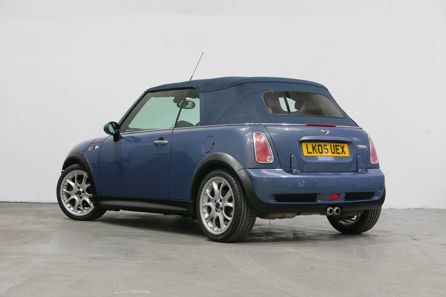 Lot 133 - 2005 Mini Cooper S Cabriolet