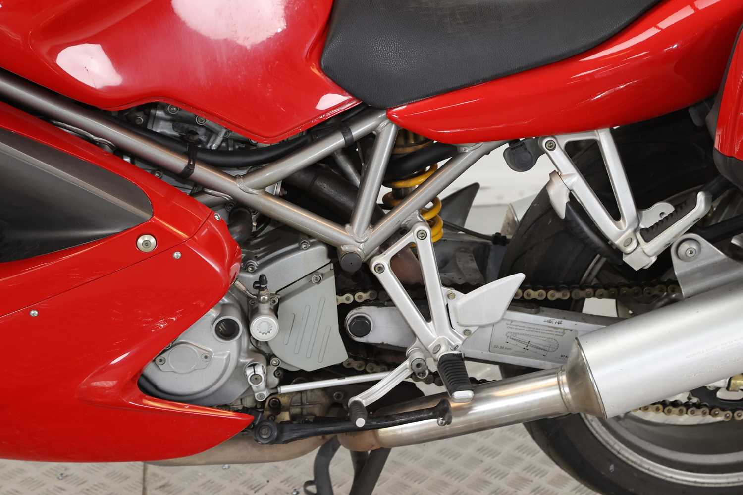 Lot 2 - 2001 Ducati ST4s