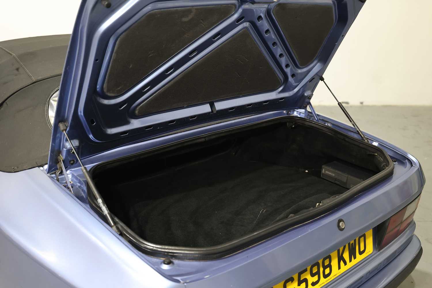 Lot 165 - 1989 Porsche 944 S2 Cabriolet